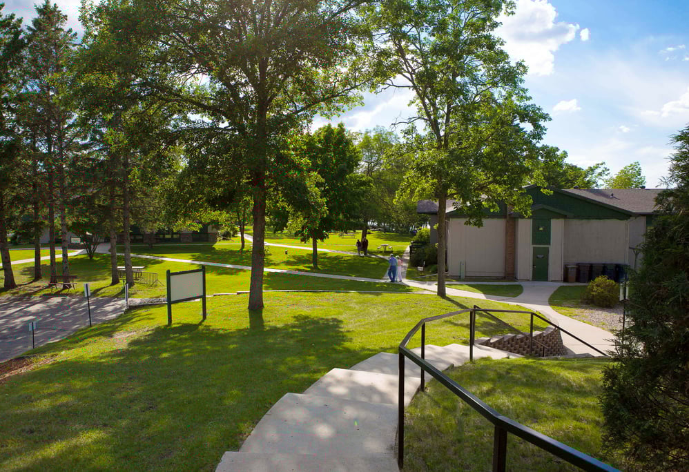 Most Important Factors For Choosing a College: Campus Size & Location